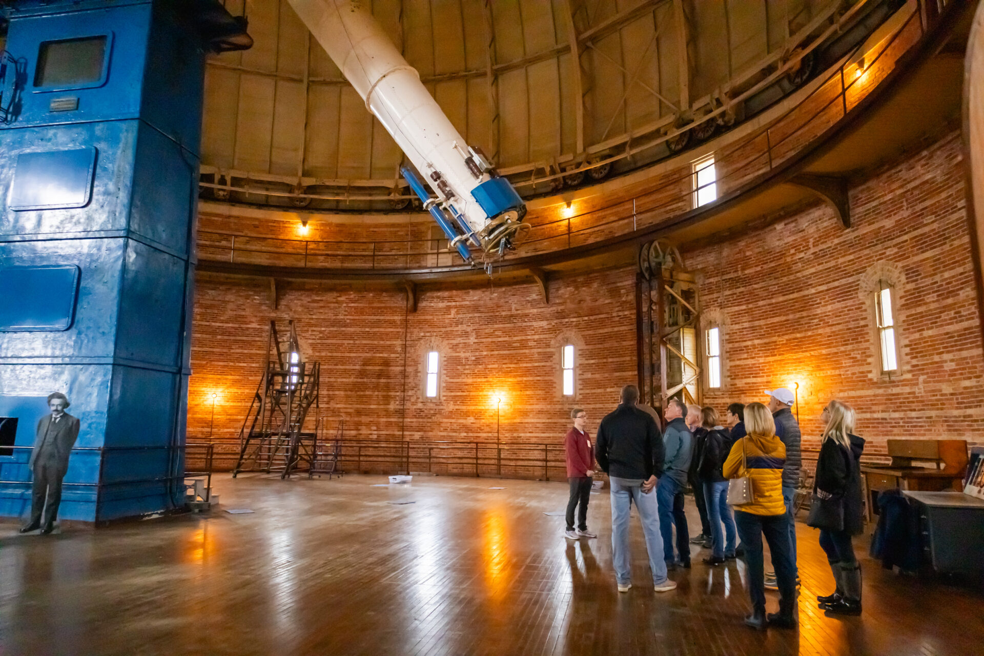 Tours & Events - Yerkes Observatory